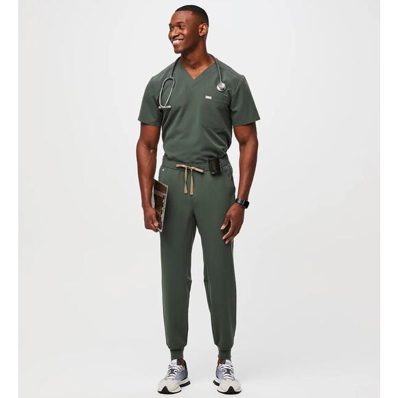 Figs | Pants | Figs Tansen Jogger Scrub Pants And Top Set In Olive ...